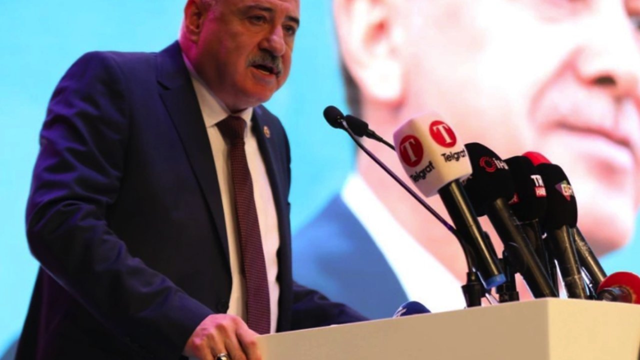 Sermet Atay kimleri kastetti?